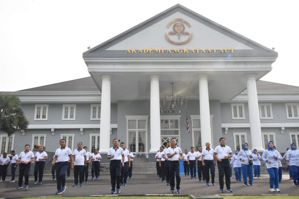 Akademi Angkatan Laut