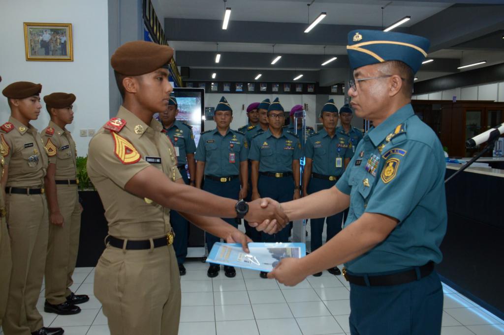 Akademi Angkatan Laut